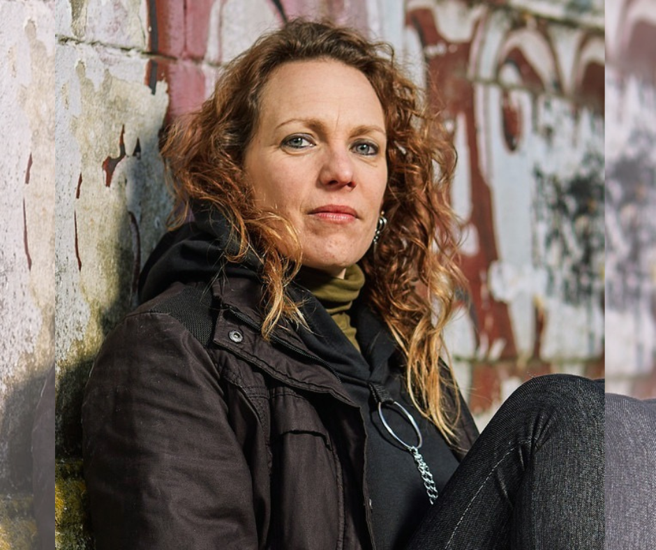 ANA PATANÉ ADELANTA SU DISCO CON RECREACIONES MUY PARTICULARES DE HERMÉTICA